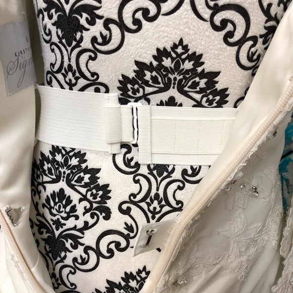 Kristie Kelly | Dresses | Nwt Kristie Kelly Signature Wedding Dress ...